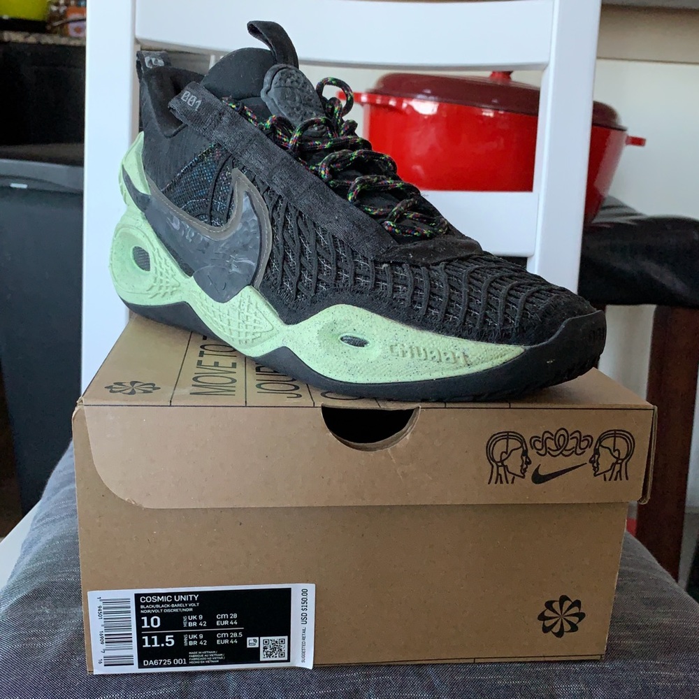 Nike Cosmic Unity 1.0 Mens Basketball Shoe Size 10 - Gem